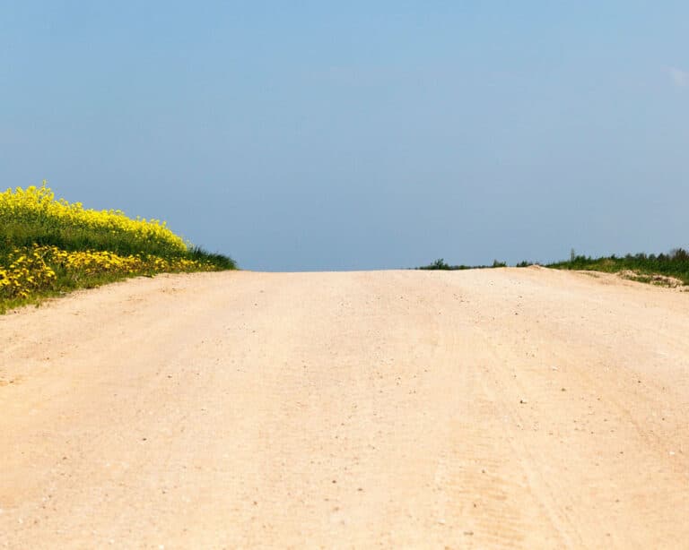 Sol en sable stabilisé : caractéristiques et avantages